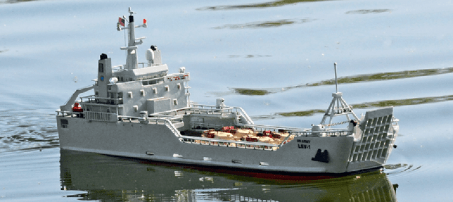 GEN. FRANK S. BESSON JR. der US-Army in 1:200 - SchiffsModell